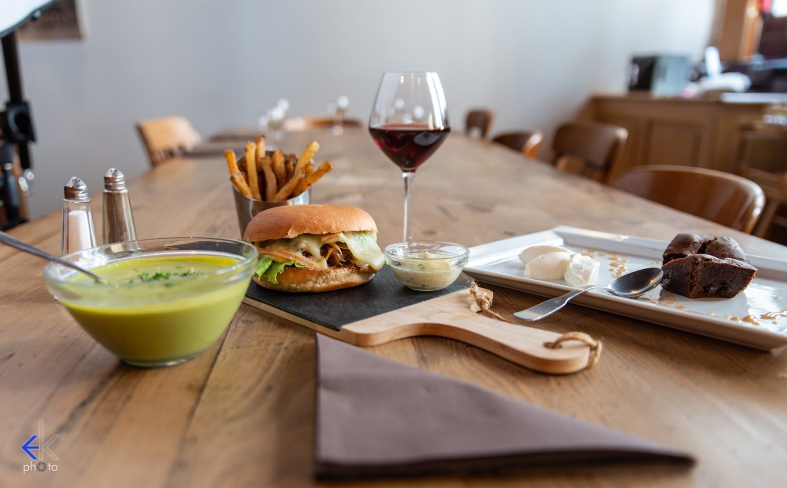 La Carte - Alfred Burgers & Vins